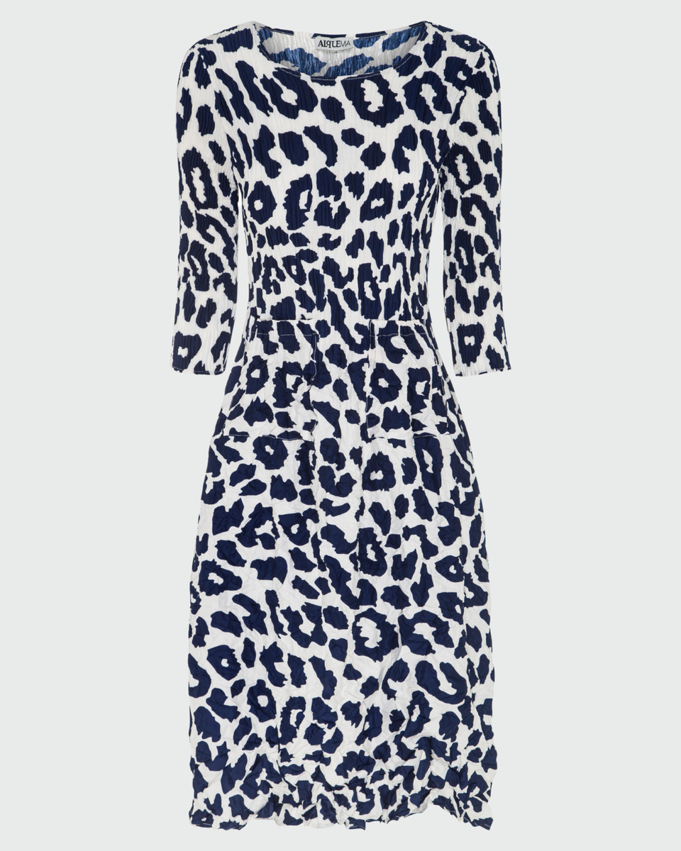 Alquema Smash Pocket Dress | Indigo Leopard – Deluxe Greytown NZ